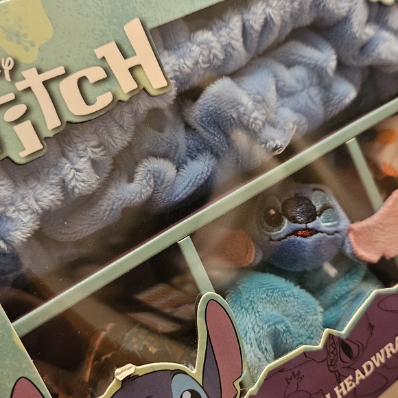 Disney | Accessories | 25 Disney Stitch Spa Set | Poshmark